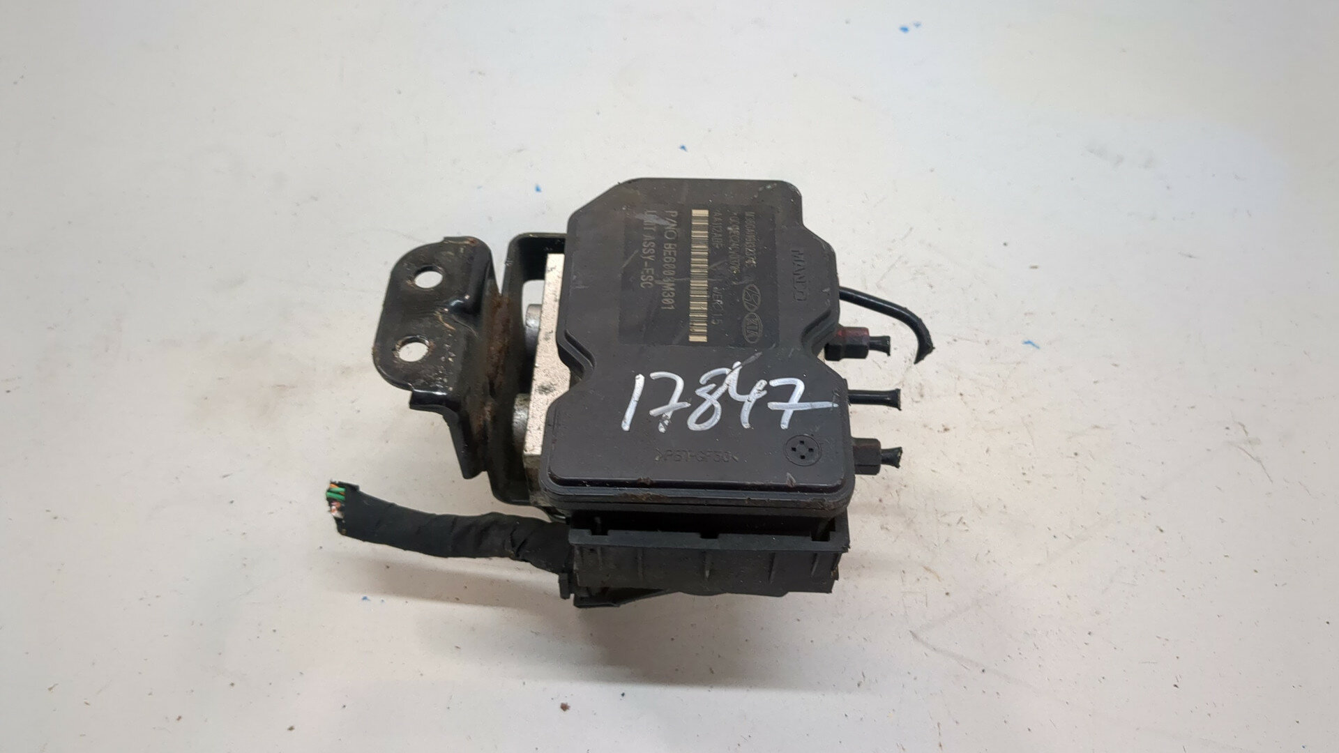 Блок АБС,насос Hyundai Santa Fe Б/У