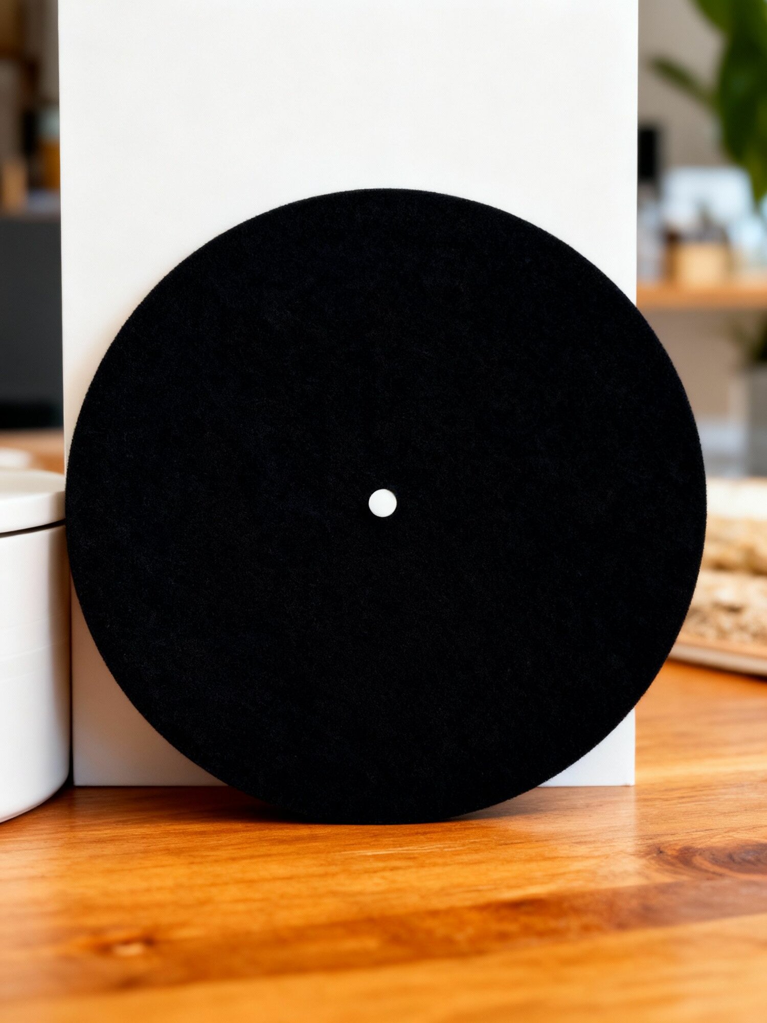 Аксессуар для винилового проигрывателя: игла, держатель или противовес для улучшения звука