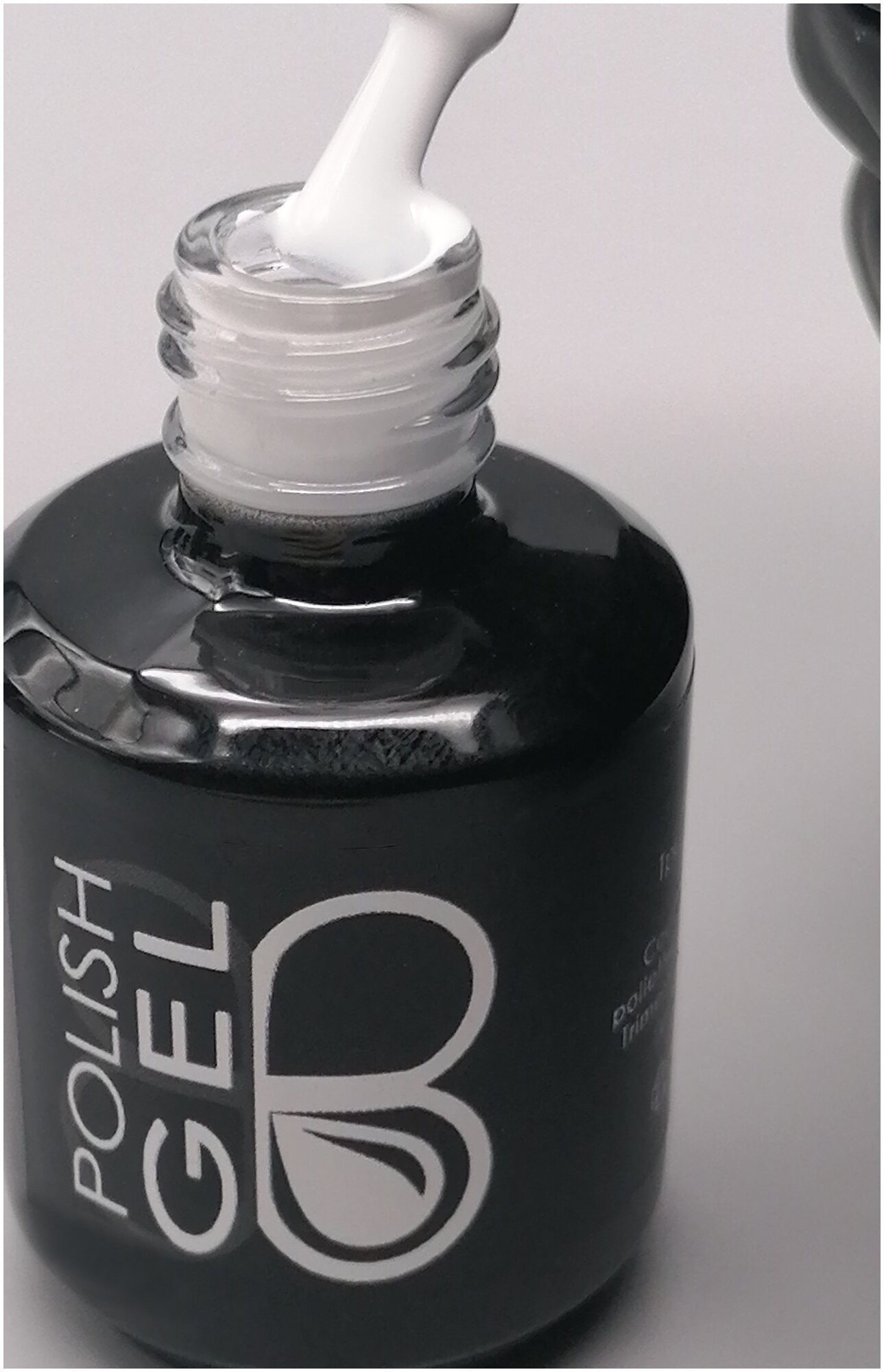 Гель-лаковое цветное покрытие Polish gel WHITE 15 ml