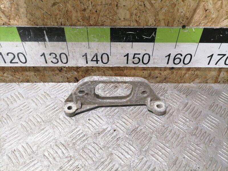 Кронштейн кпп RENAULT Scenic 2003 2009 8200277212