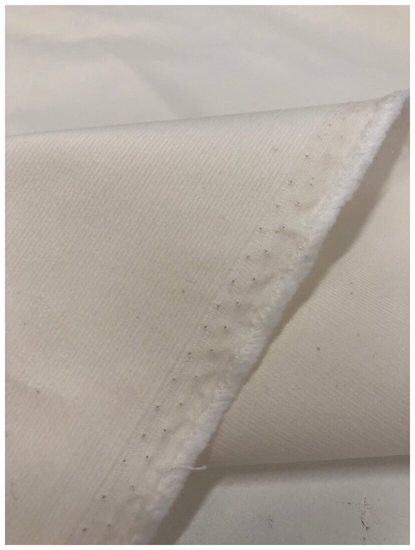 Ткань микровельвет, цвет молочный, цена за 1.5 метра погонных.