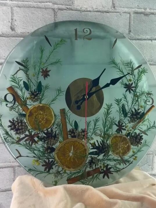 Часы настенные