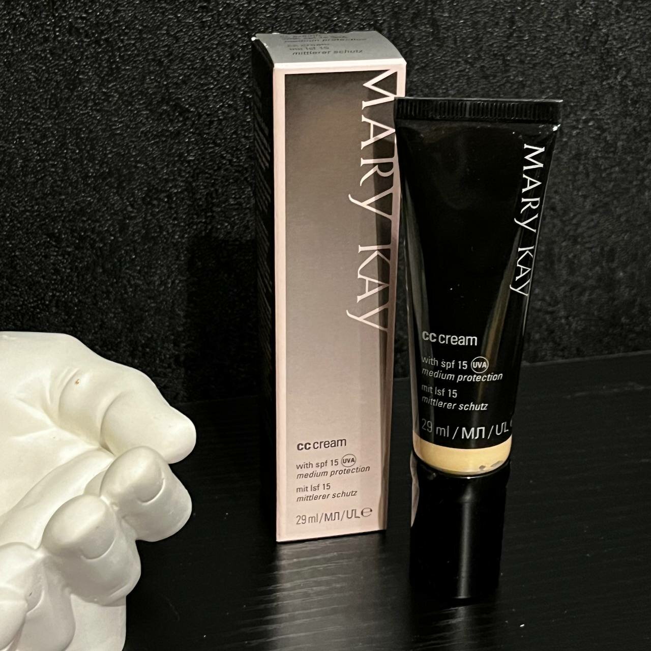 СС-крем с SPF15 Светлый (Very Light) Mary Kay, 29 мл, увлажняющий