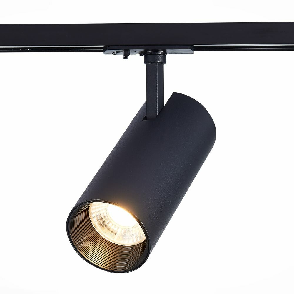 ST350.436.30.24 ST-Luce Св-к трек. Черный LED 1*30W 3000K 2 700Lm Ra?80 24° IP20 L177xW77xH204 100-240V.