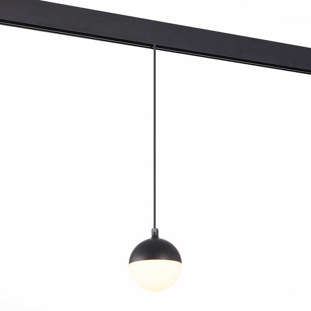 ST358.433.07 ST-Luce Магнитный трековый светильник подвесной Черный LED 1*7W 3000K 520Lm Ra>80 120° IP20 D90.