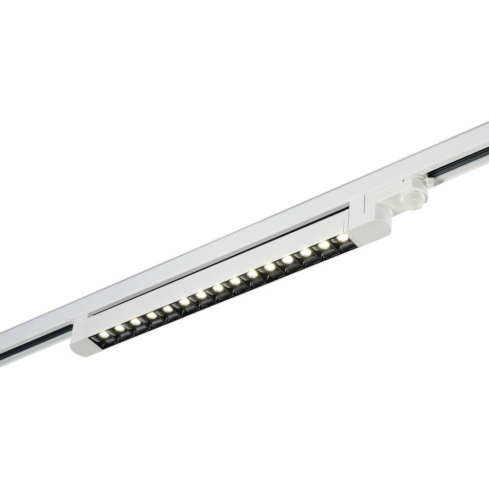 ST662.546.15 ST-Luce Св-к трек. Белый LED 1*15W 4000K 1 200Lm Ra>90 48° IP20 L535xW33xH73 165-265V.