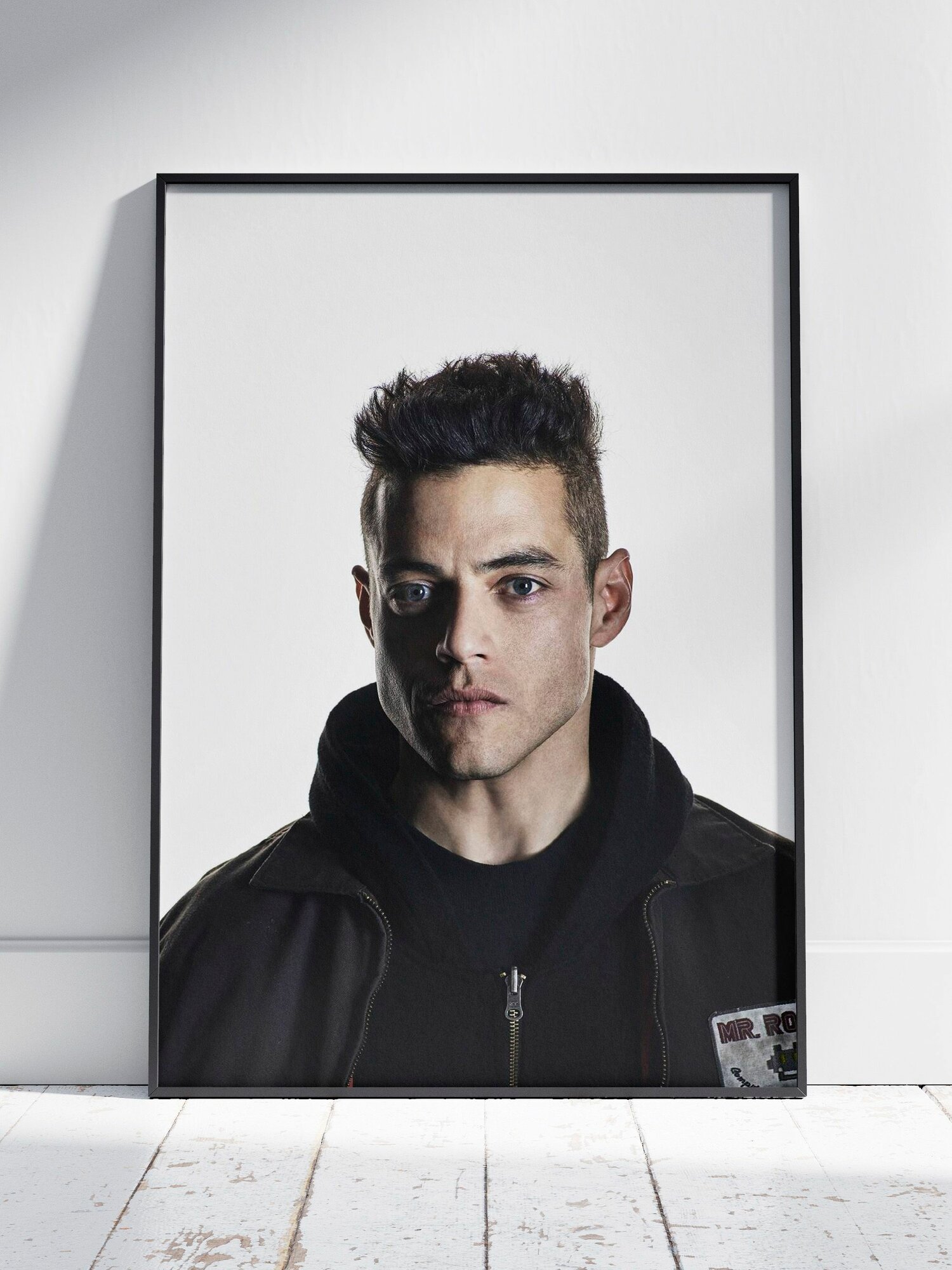 Плакат на стену для интерьера Рами Малек (Rami Malek 35) - Постер по актеру фильма, кино, сериала формата A4 (21x30 см)