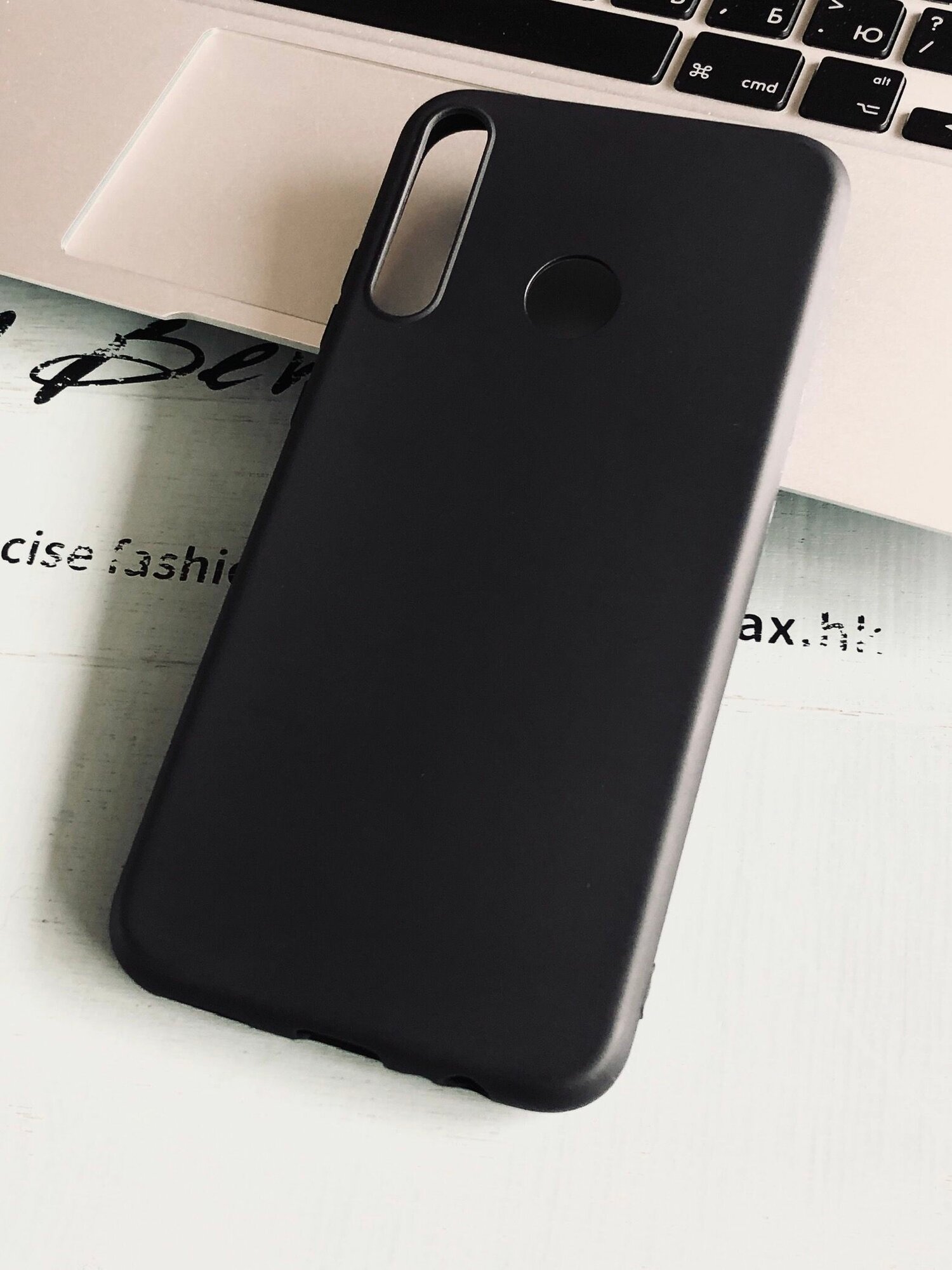 Чехол для Huawei P40 lite E (ART-L29N) / чехол на Хуавей П40 Лайт Е / чехол для Honor 9С (AKA-L29) / Huawei Y7p плотный, матовый, приятный на ощупь, противоударный