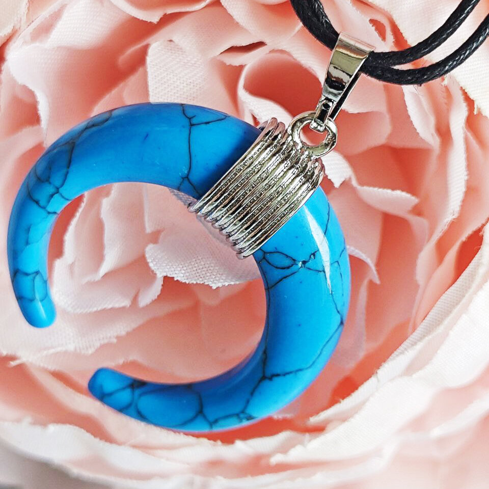 Амулет подвеска бирюзовый магнезит / Turquoise Magnesite Lo Scarabeo