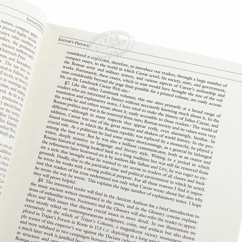 Книга "The Landmark Julius Caesar. The Complete Works", твердый переплет, 5 произведений — фото 1