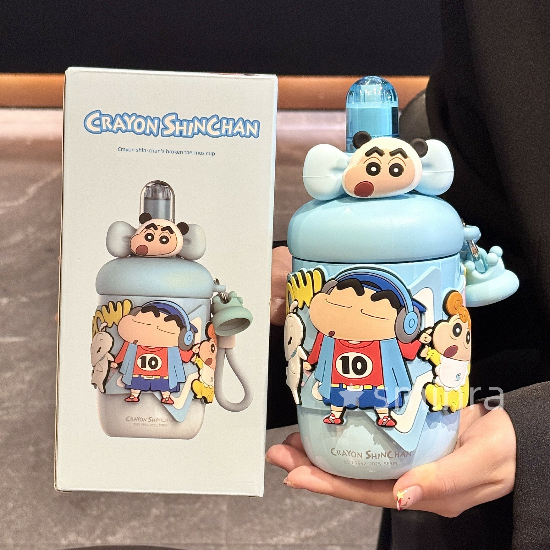 Термос Crayon Shin-chan с электрическим танцем 560 мл для школьников с трубочкой