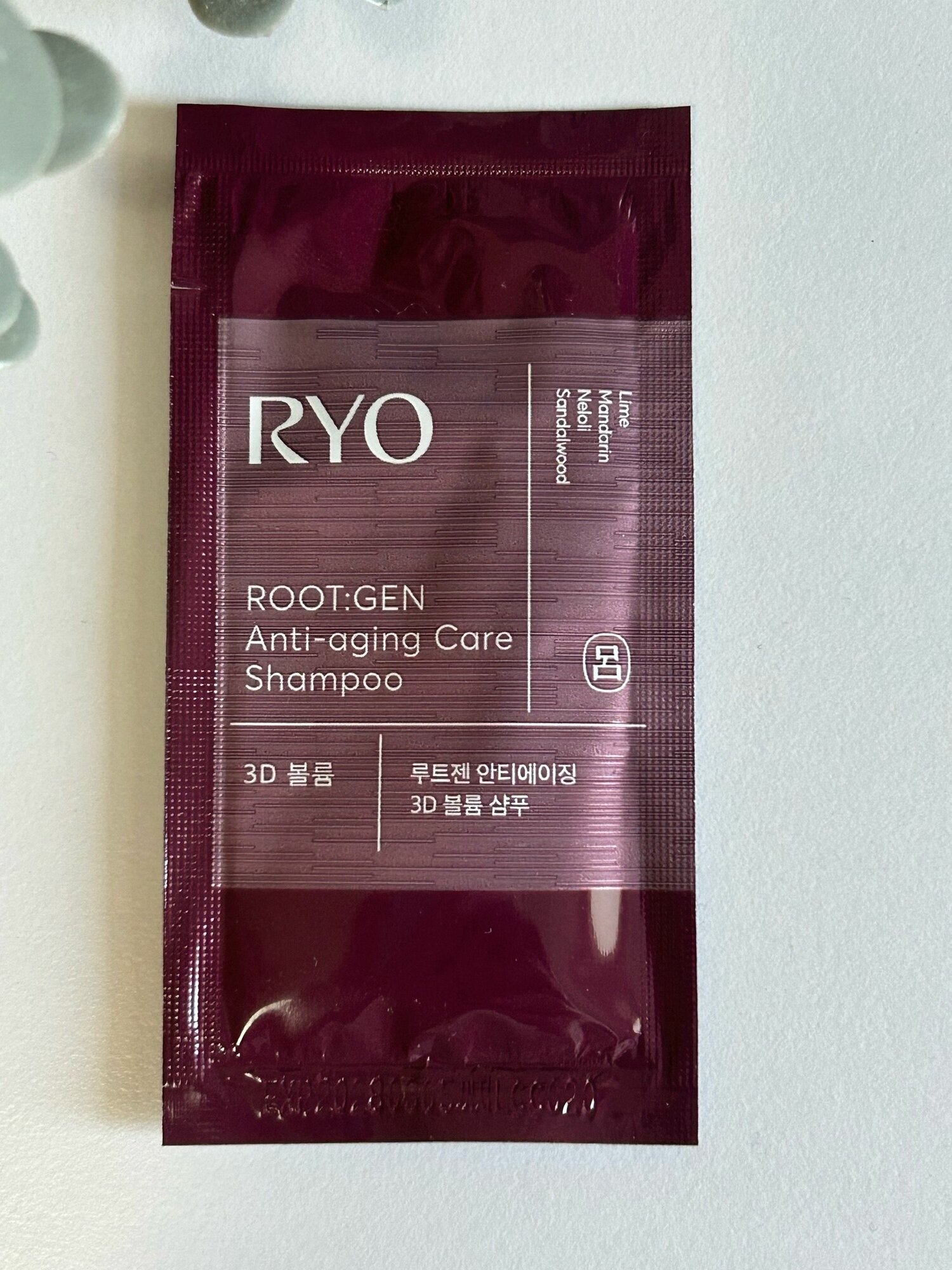 Корейский антивозрастной шампунь для волос (10шт*6мл), Ryo rootgen shampoo 6ml
