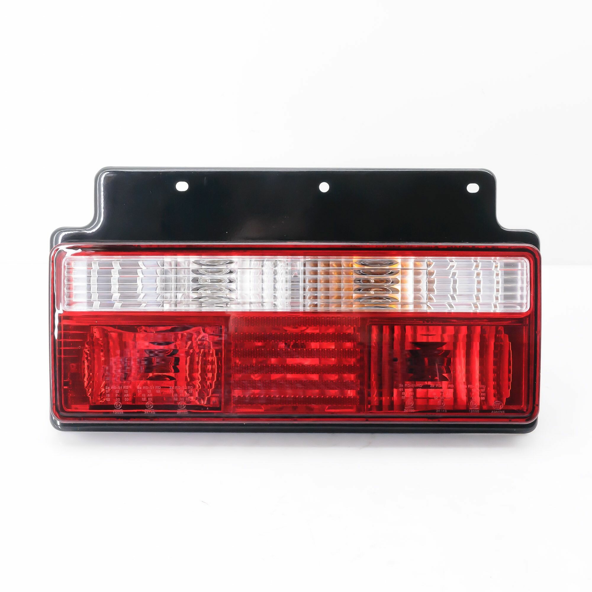 Стоп сигнал JAC N75/80/90/120, правый 24V с рамкой