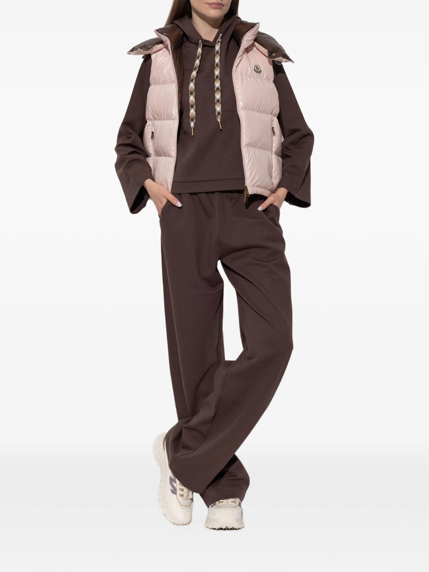 Худи Moncler Logo-patch drawstring hoodie, размер 38, , коричневый — фото 1