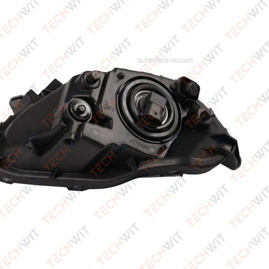 TECHWIT HD002HYD010TW Фара противотуманная Прав. Hyundai Tucson 2016