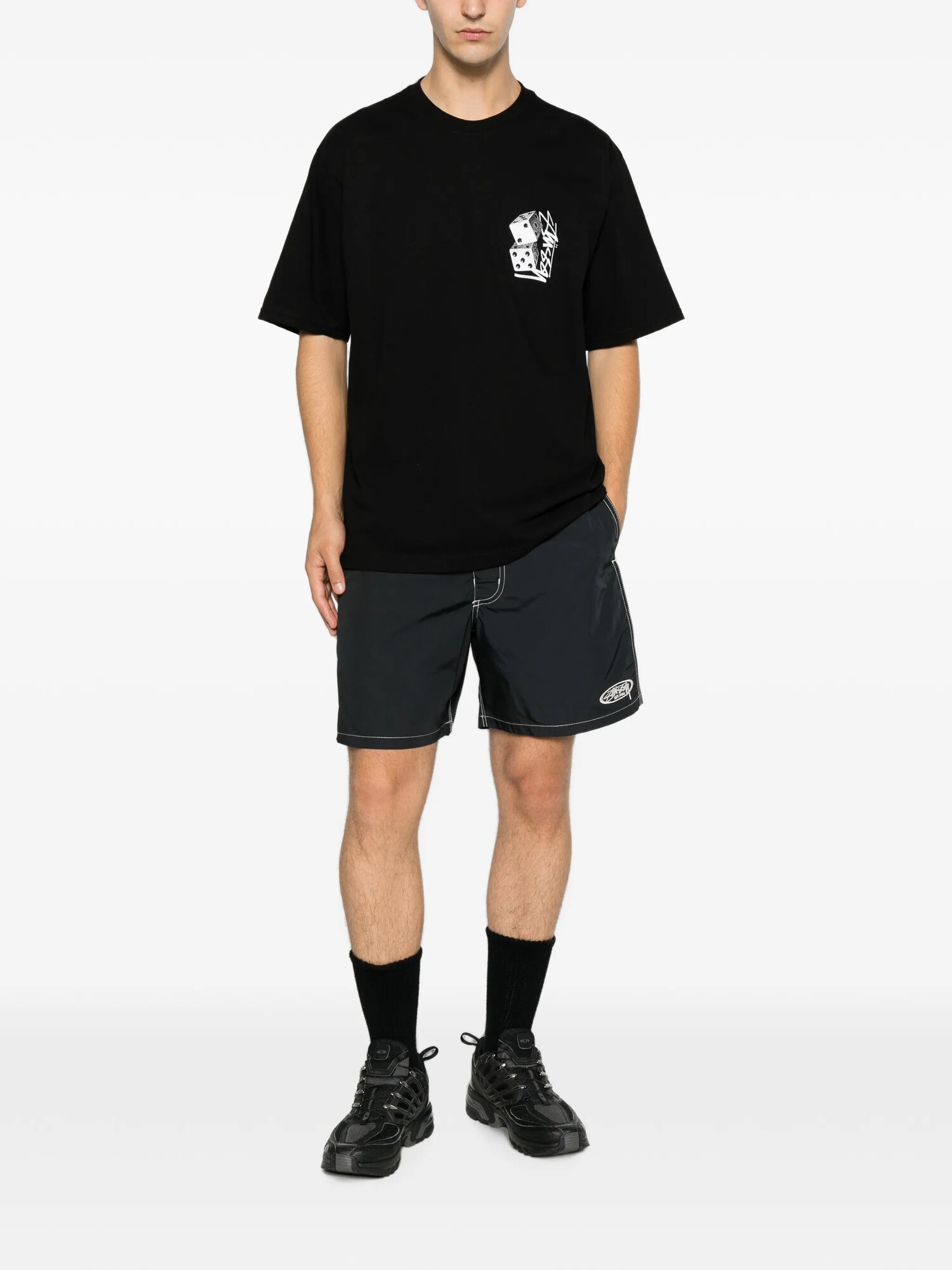 Шорты Stussy Contrast-stitch logo-patch shorts, размер 34 — фото 1