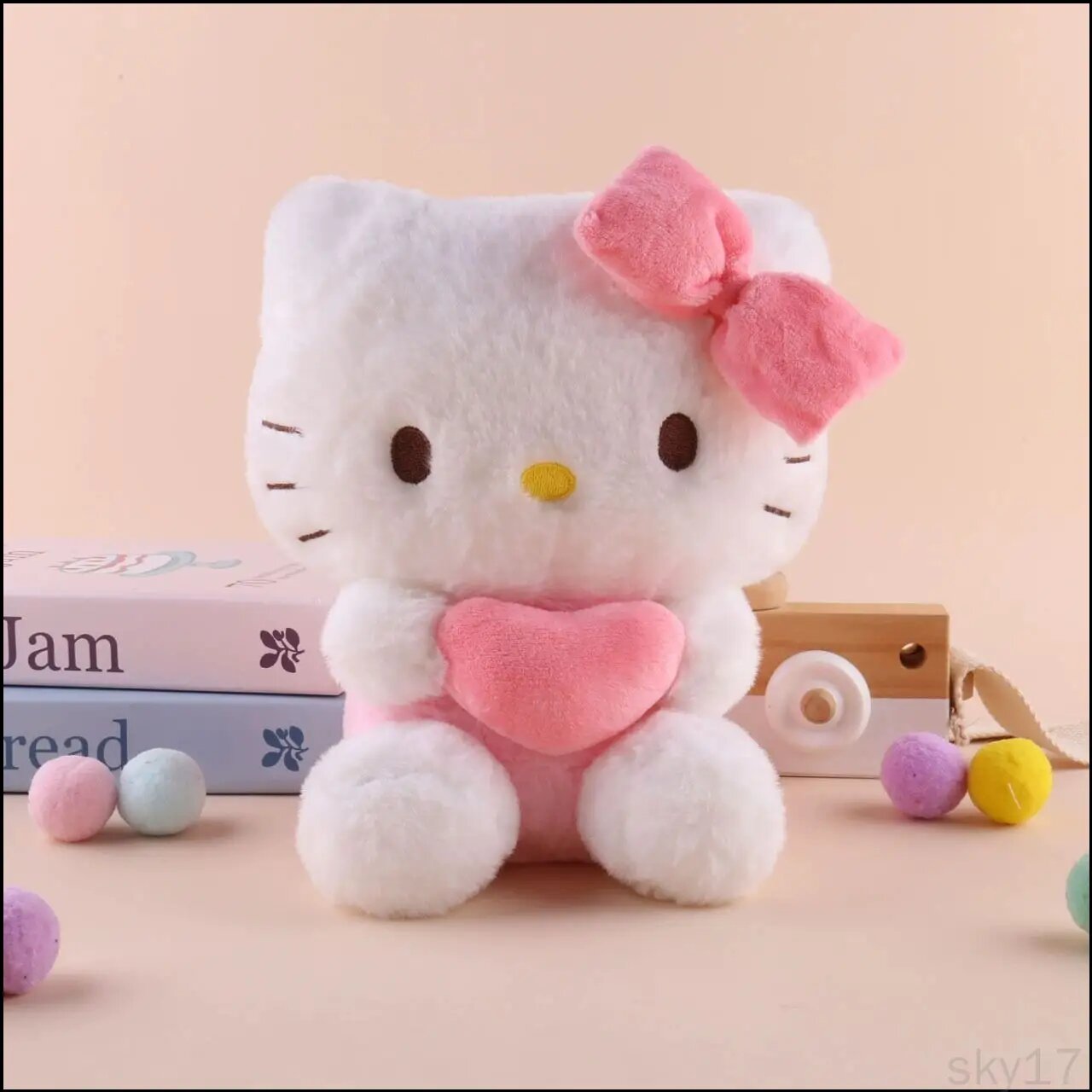 Плюшевая игрушка Hello Kitty Плюшевая игрушка Kuromi с сердечком 22 см для девочек милая красивая