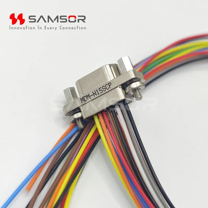Предварительно подключенный разъем MDM-N15SCP MWDM2L-9PSB MDM-N15SCP-500mm