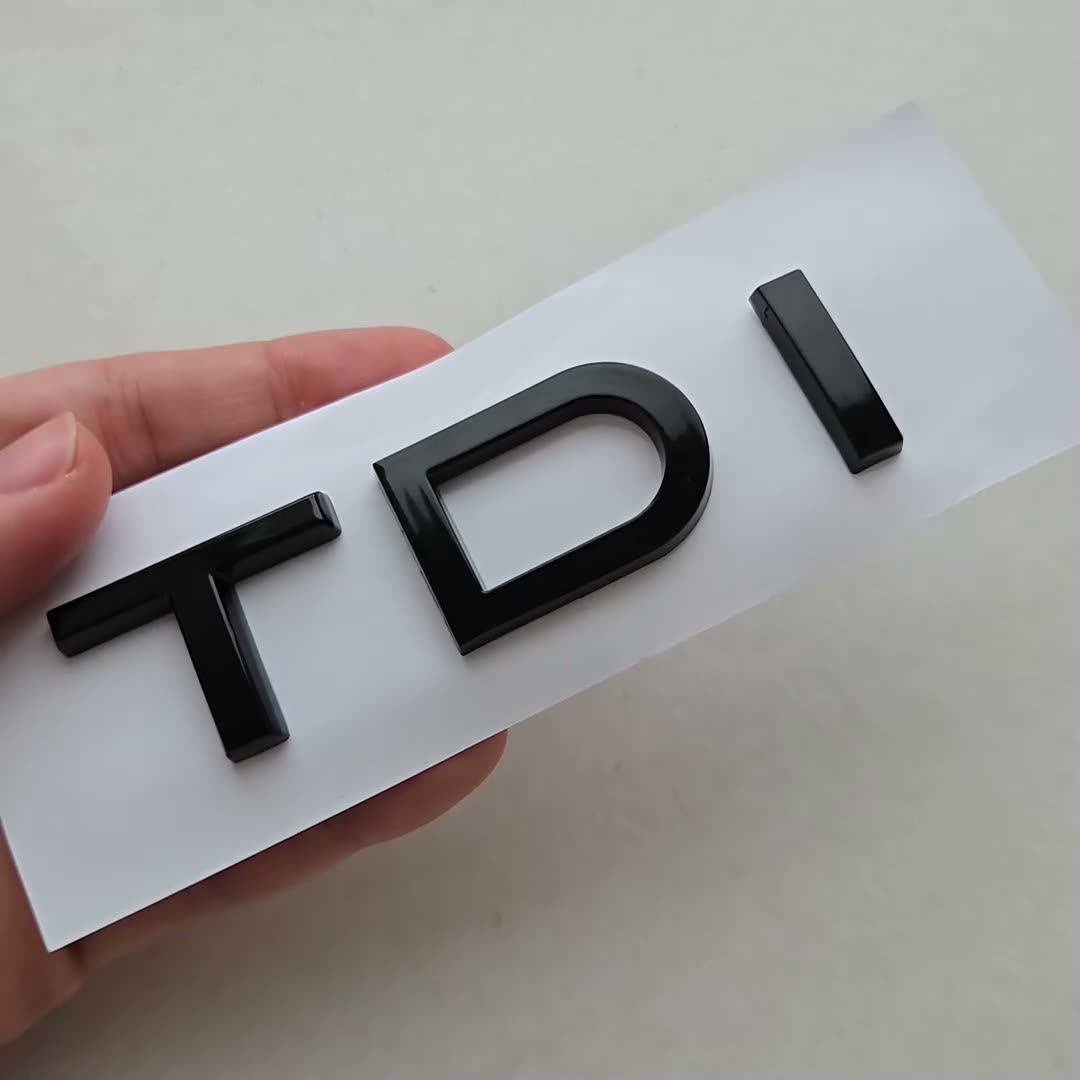 Эмблема/шильдик TDI — фото 1