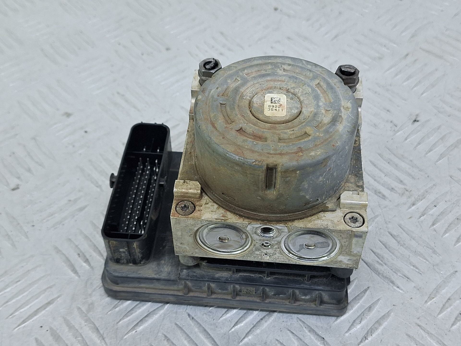 Блок ABS Volkswagen Caddy 5 2022 5WA614517BL