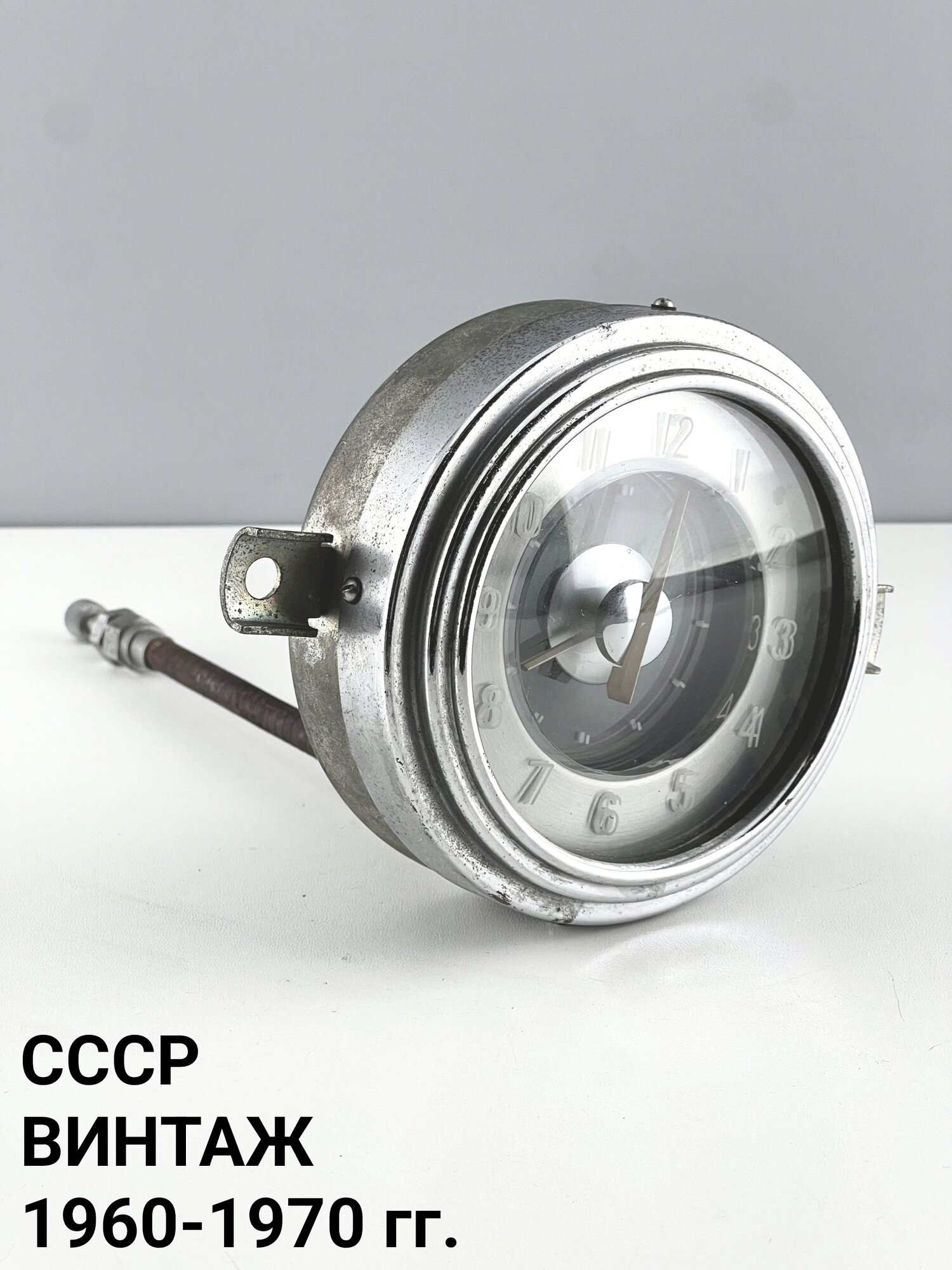 Винтажные часы салона ГАЗ-21 "Волга". Чистопольский ЧЗ. СССР, 1960-1970 гг.