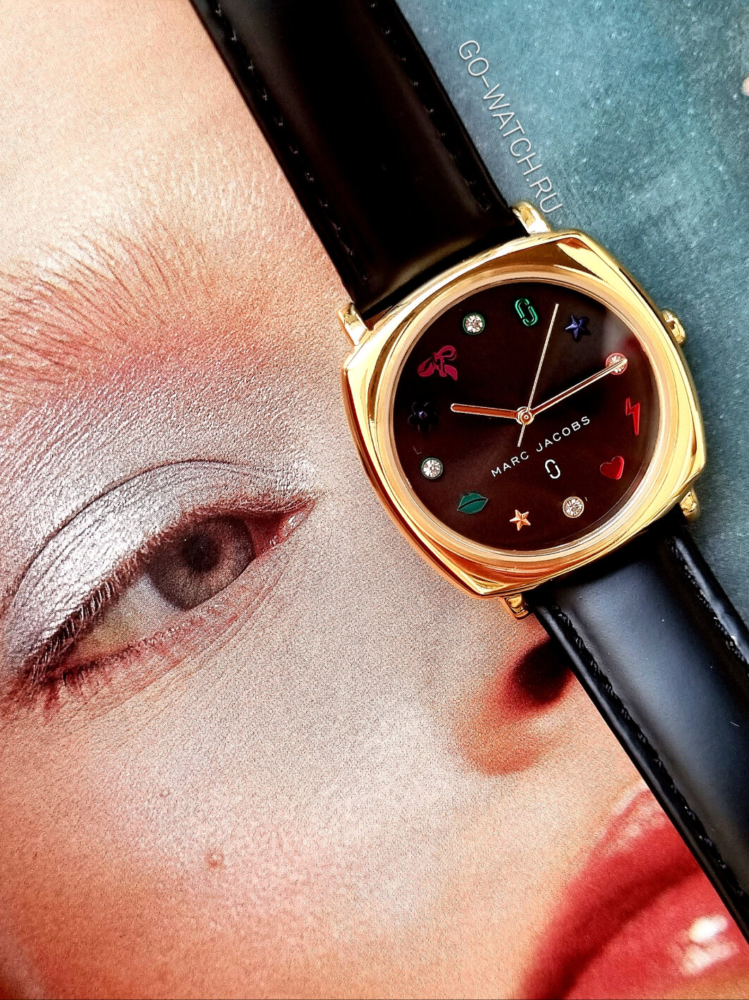 Наручные часы MARC JACOBS, черный, золотой — фото 1