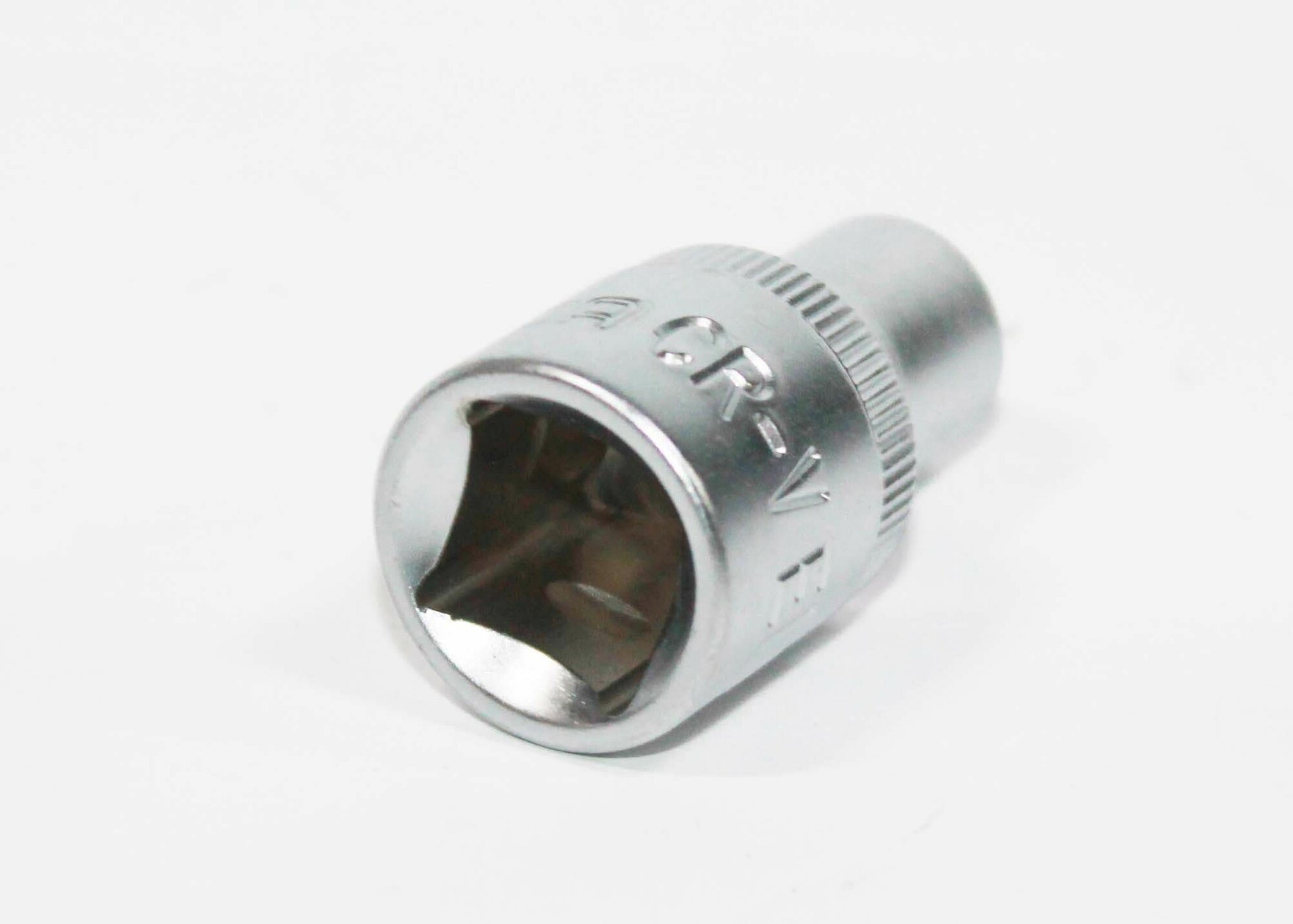 Головка TORX E11 1/2" (YADA)