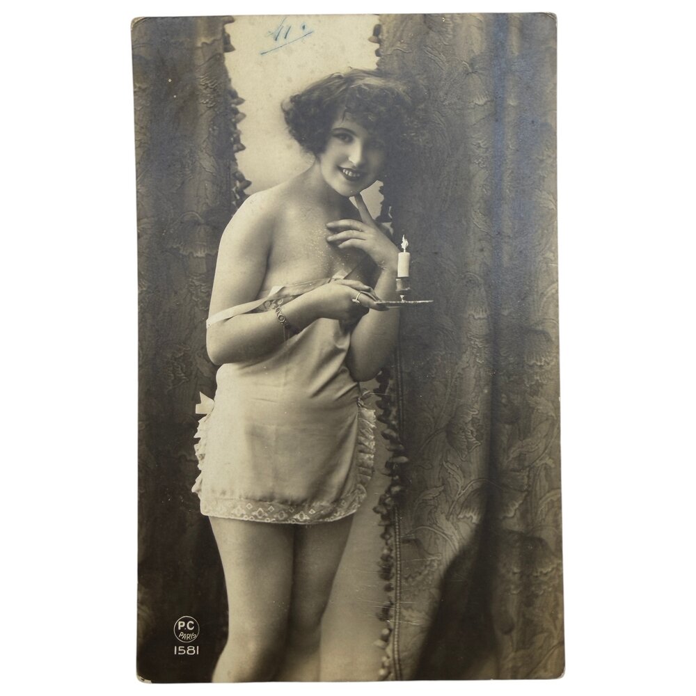 Почтовая открытка "Ночной гость" 1900-1910 гг. Франция