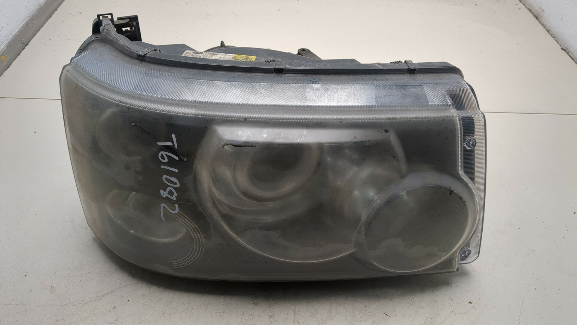 Фара (передняя) правая Land Rover Range Rover Sport Б/У