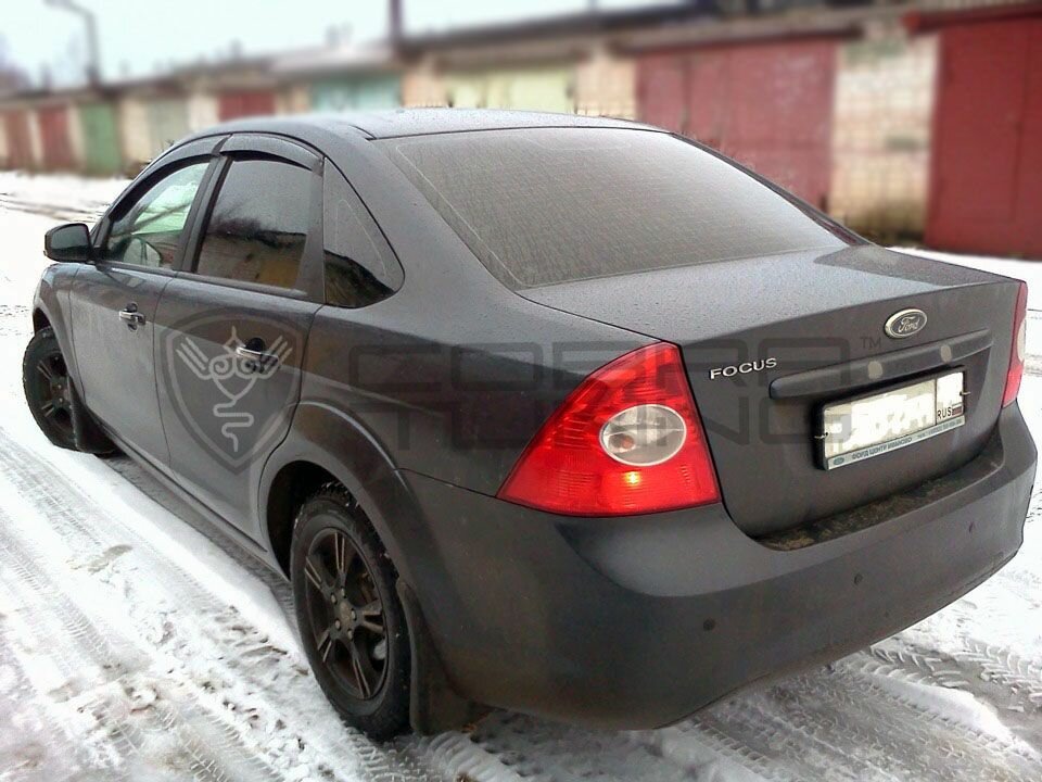Дефлектора окон Ford Focus II SdHb 5d 20042011 деф. окон Cobra tuning F30604