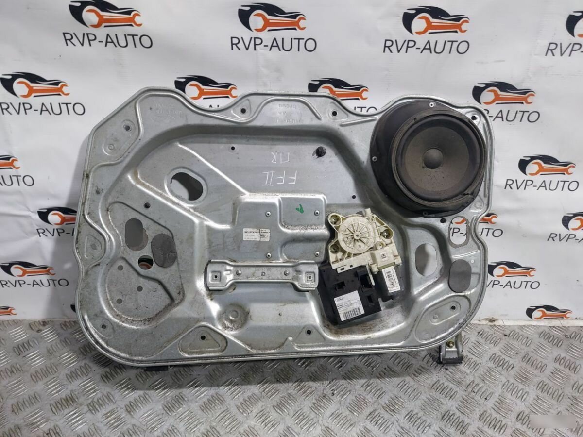 Стеклоподъемник передний Ford Focus 2 2004-2008