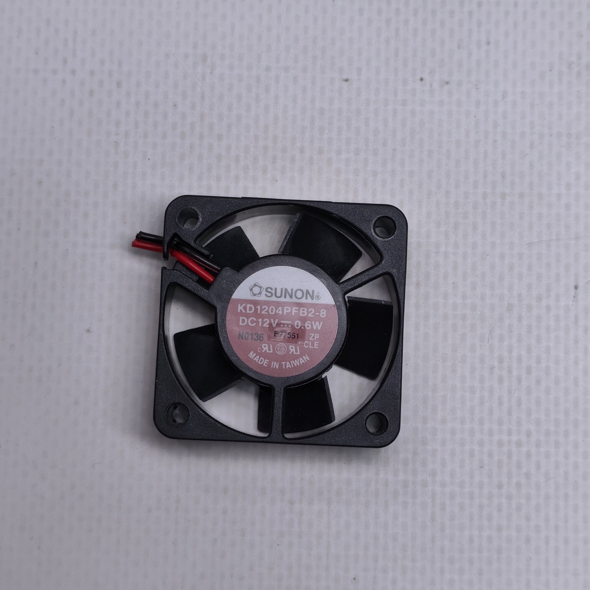 Sunon KD1204PFB2-8 / Вентилятор — фото 1