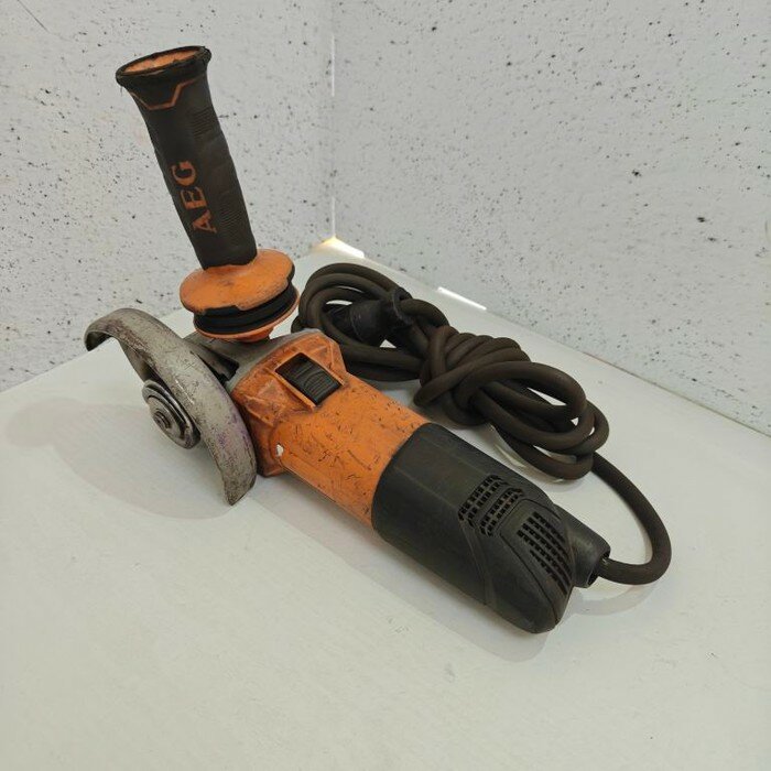 Болгарка AEG WS 13-125 XE