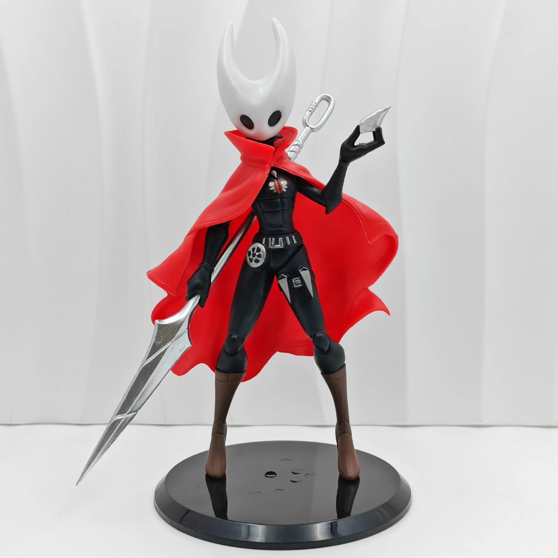 Новая аниме-фигурка Hollow Knight: Желтая Девочка-Пчела, коллекционная модель из ПВХ, подарок на Рождество, игрушка-кукла