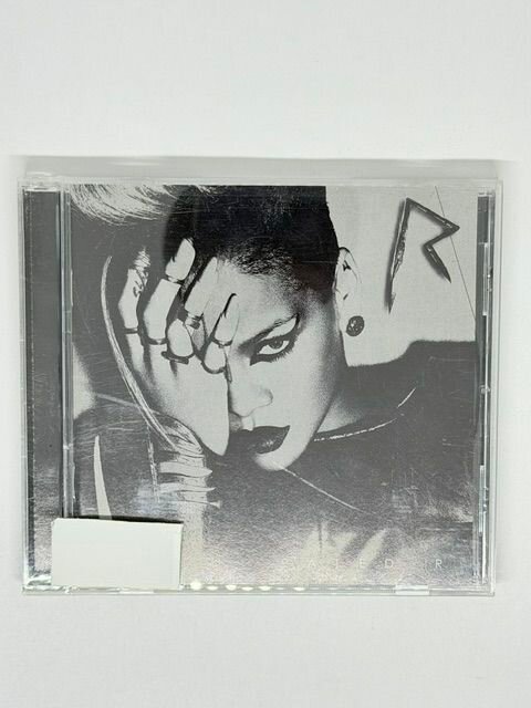 Музыкальный диск Rihanna-Rated R (CD, USA) '09 MINT