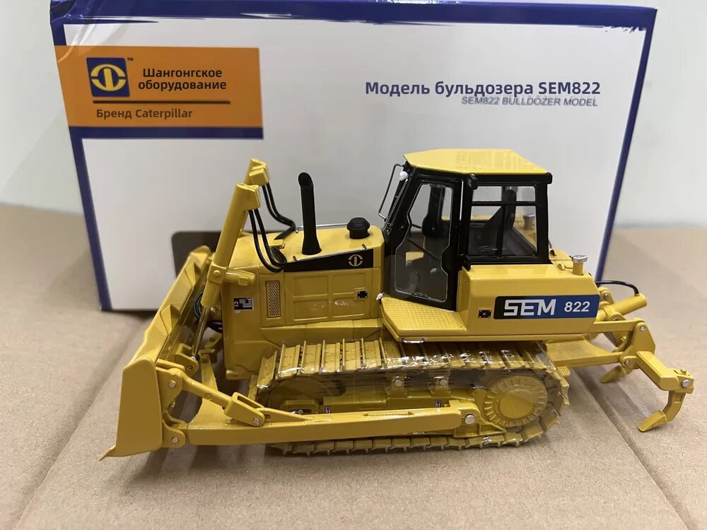 Новый металлический модель-конструктор SEM822 Bulldozer CAT 1:35 Масштабная копия SEM822 от Shantui (Катерп