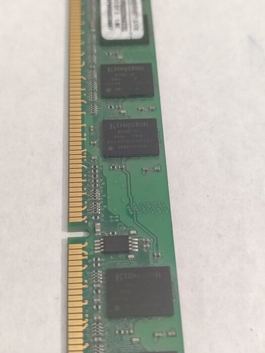 Оперативная память низкопрофильная DDR2 1Gb PC2-6400 Kingston KVR800D2N6K2/2G K2