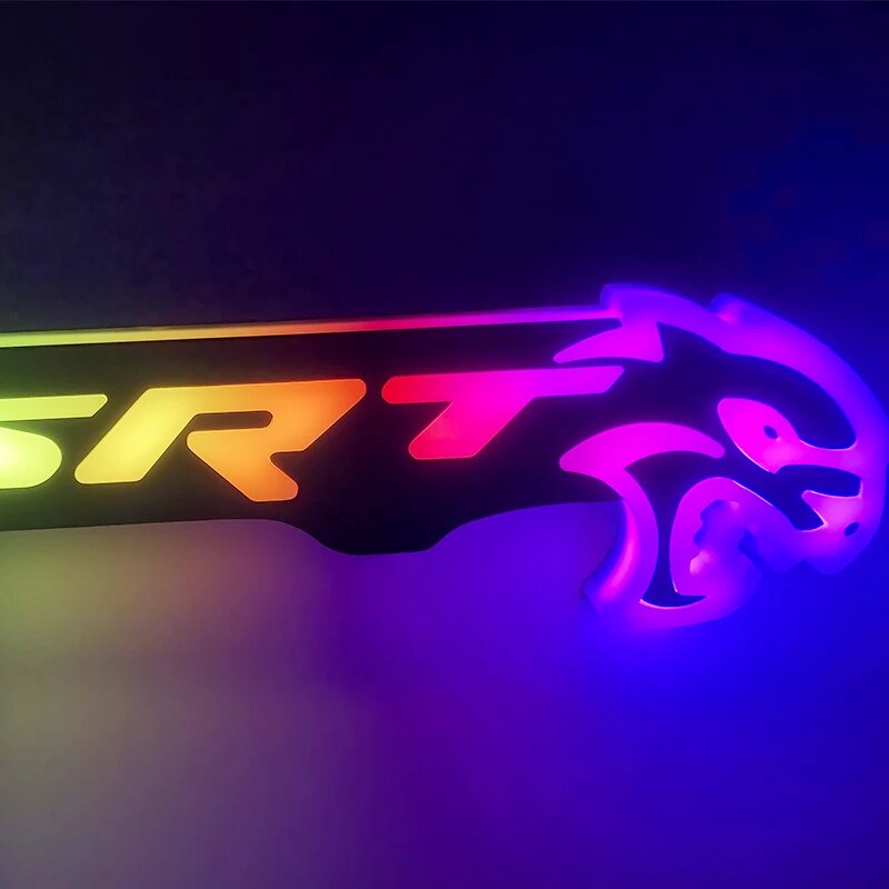 Светодиодная RGB-эмблема/значок для передней решетки радиатора - совместима с моделями SRT - управление через приложение для Dodge Challenger SRT Hellcat, автомобильный световой аксессуар