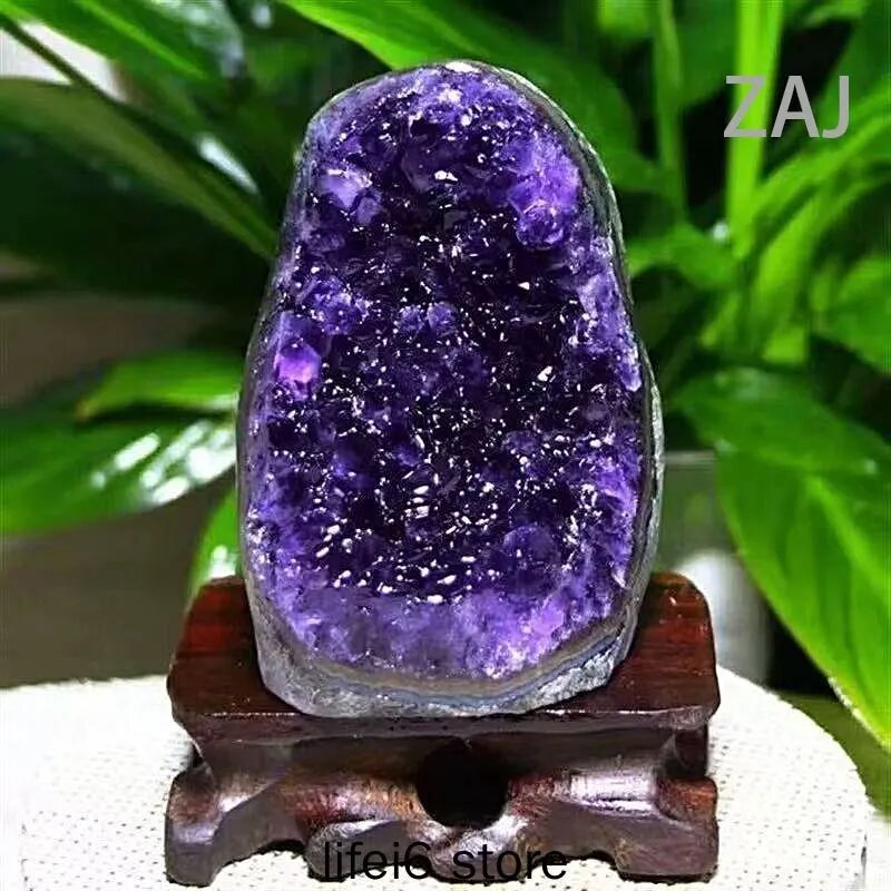 Аметист большой натуральный камень оберег друза 500-600g