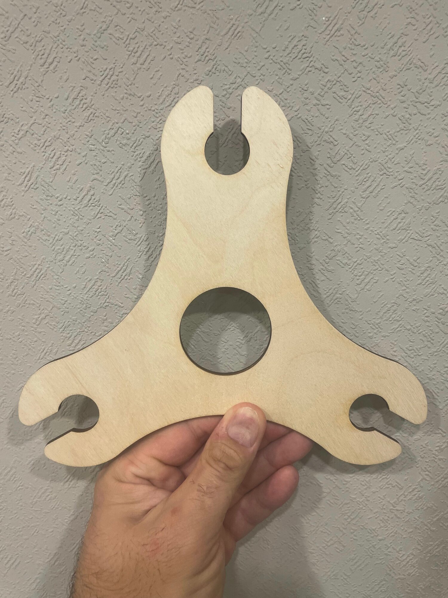 Держатель для бокалов "3 бокала", ручная работа, бежевый, фанера 4 мм