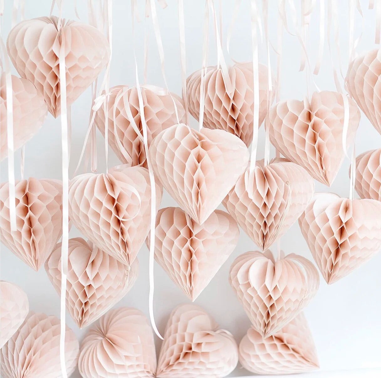 Декоративные бумажные фонарики сердца, 8 дюймов, белый/light pink