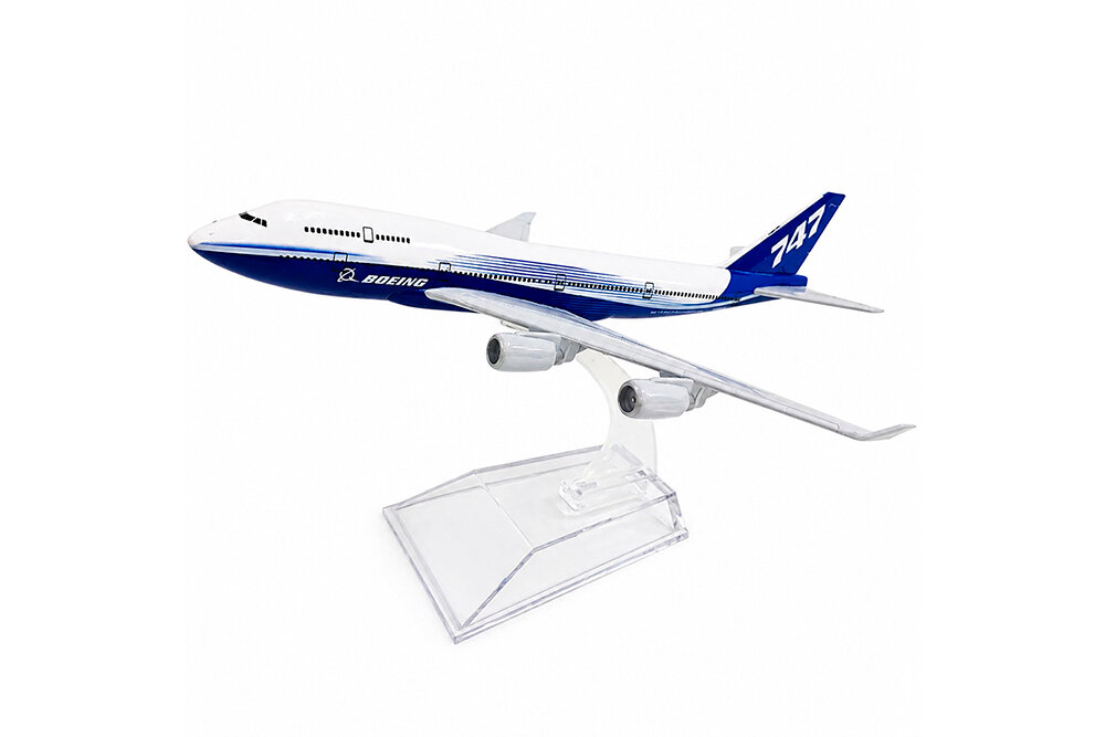Модель коллекционная PAUDI Boeing 747 / боинг в стандартной окраске на подставке (длина 16СМ)