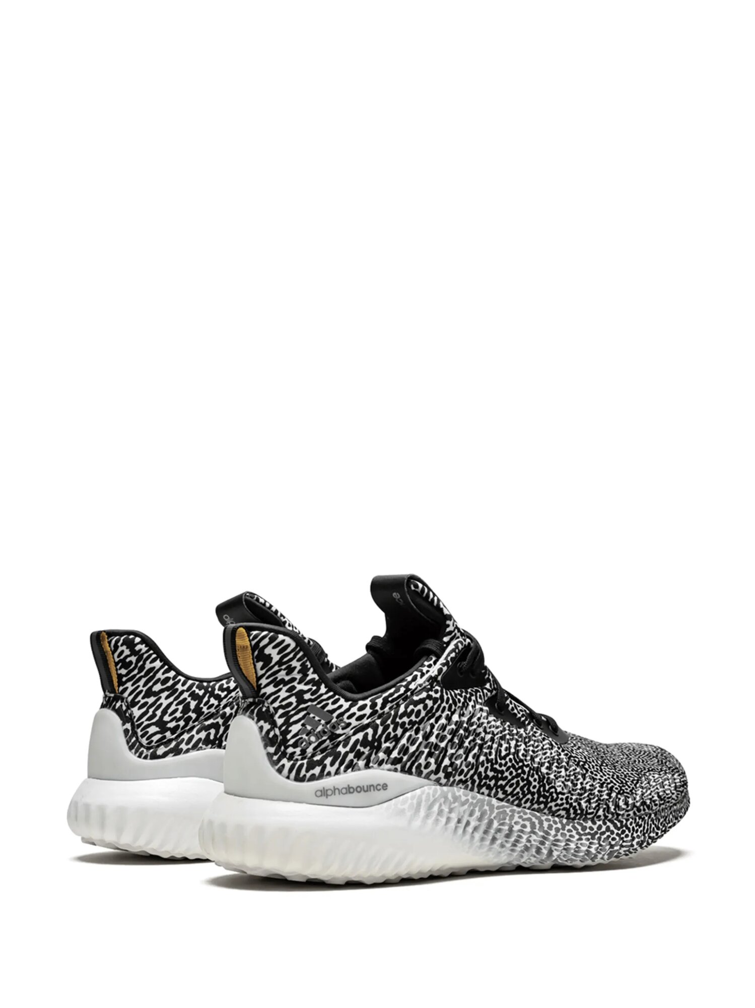 Кроссовки adidas Alphabounce M Aramis, размер 10.5 US, black/black — фото 1