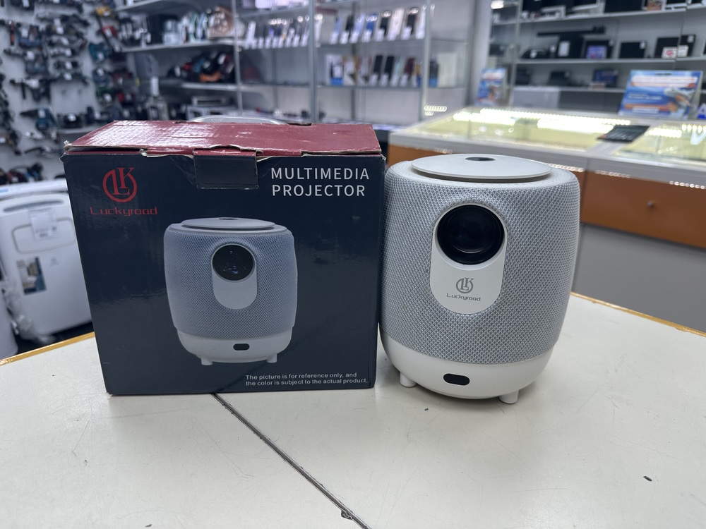 Проэктор Luckyroad M20
