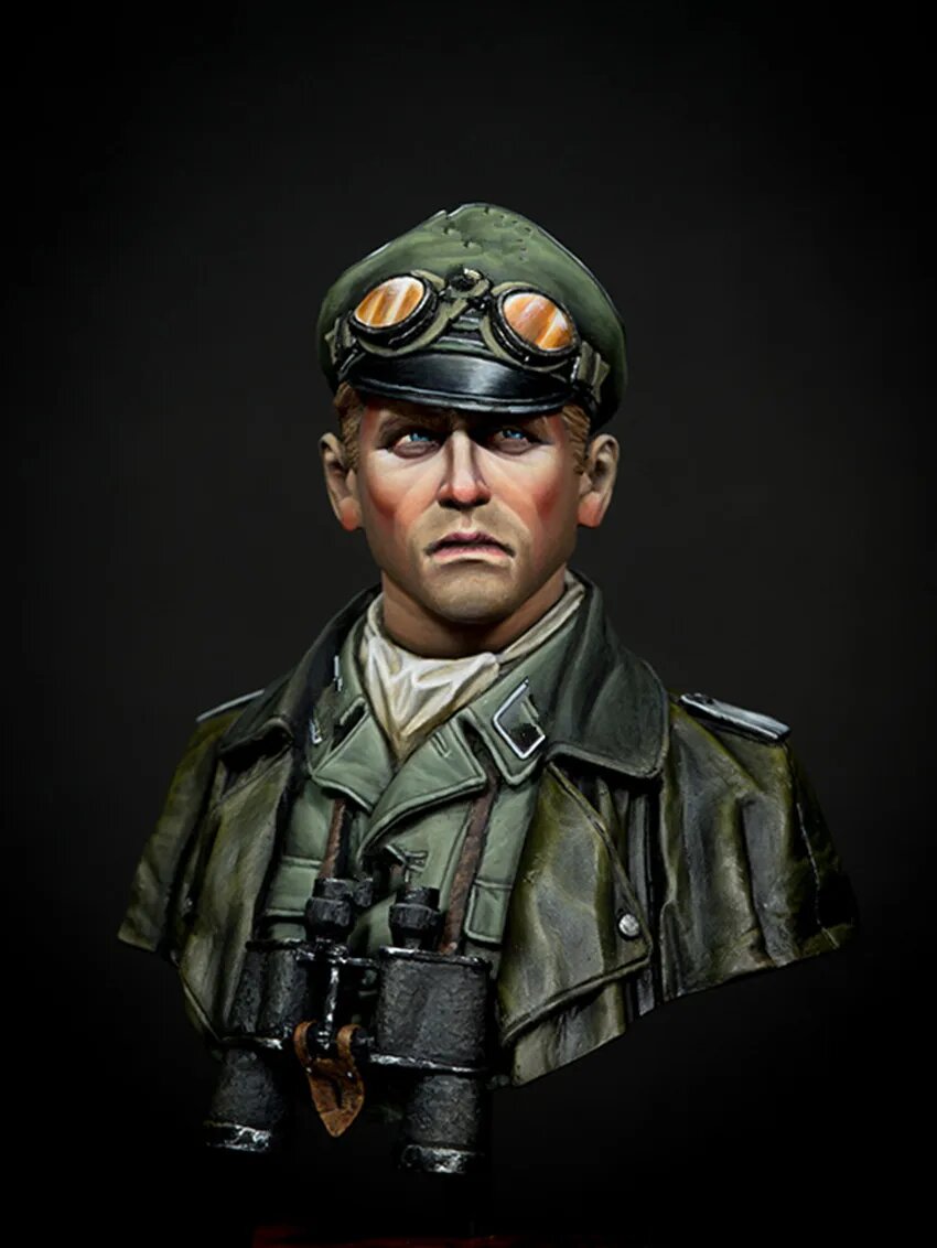 Набор моделей фигурок из смолы 1/10 BUST140