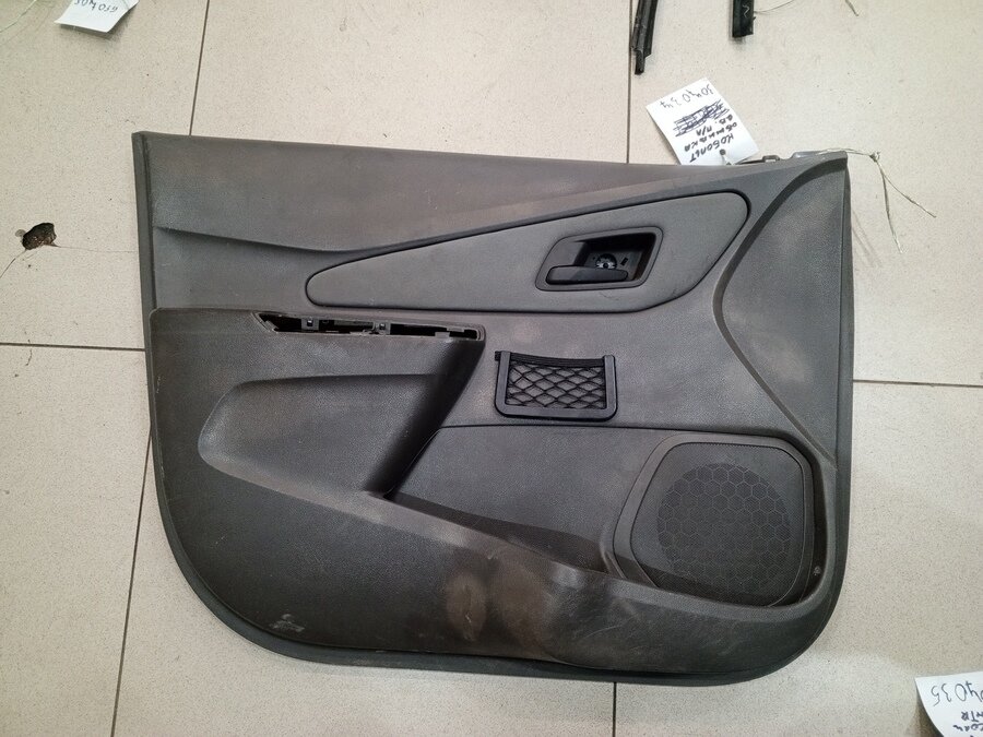 Обшивка двери передней левой от Chevrolet Cobalt 2012-2015