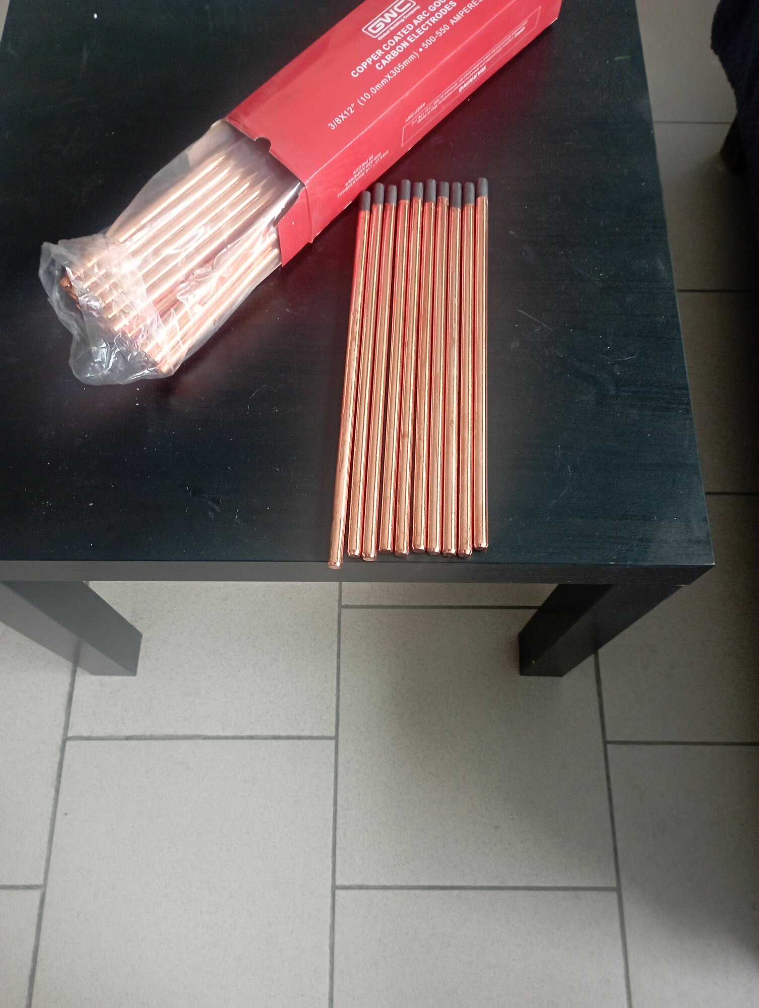 Электроды угольные омедненные GWC CARBON д.10,0 мм упаковка 10 шт, 1 кг