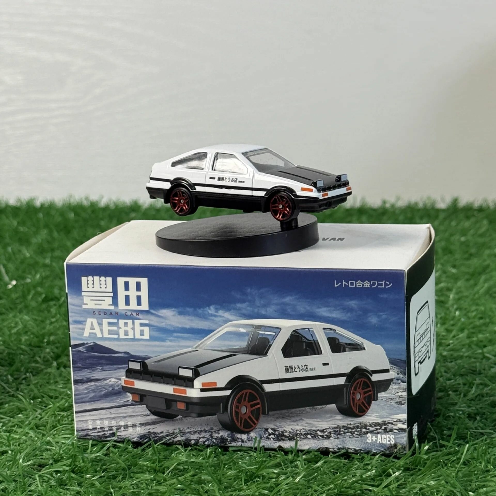 1:64 Initial D AE86 Fujiwara Racing Drift Car Model Коллекционная модель автомобиля из сплава Высокоточное детальное воспроизведение