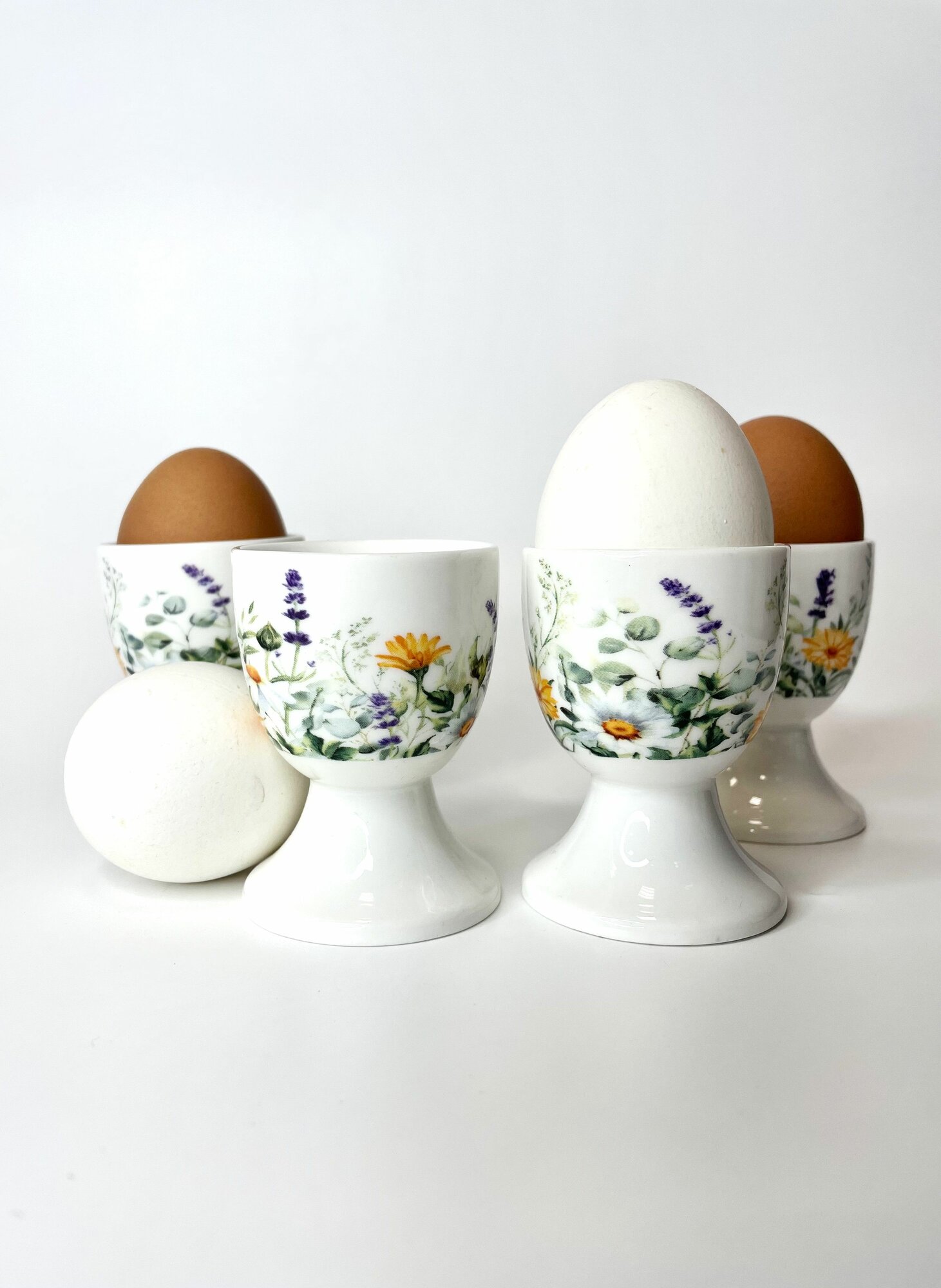 Набор подставок для яиц декоративных "Цветы", федерация - 4 шт