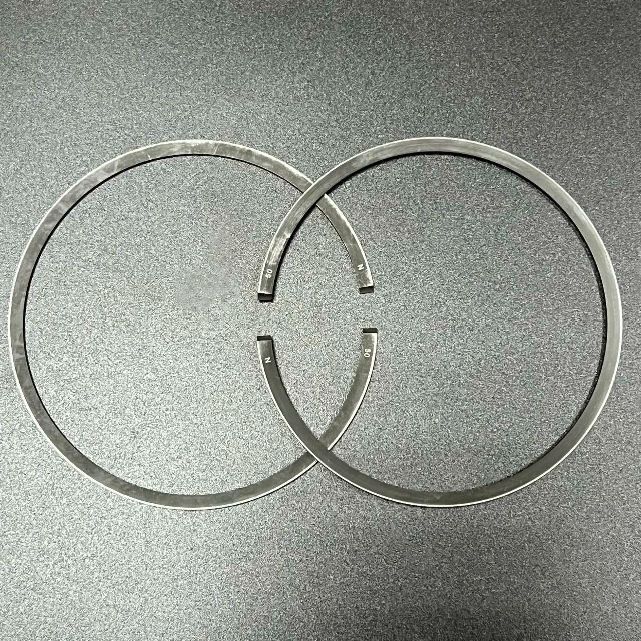 Кольца поршневые, комплект на один поршень Yamaha 55, 75-90 (0.50mm) (PREMARINE)
